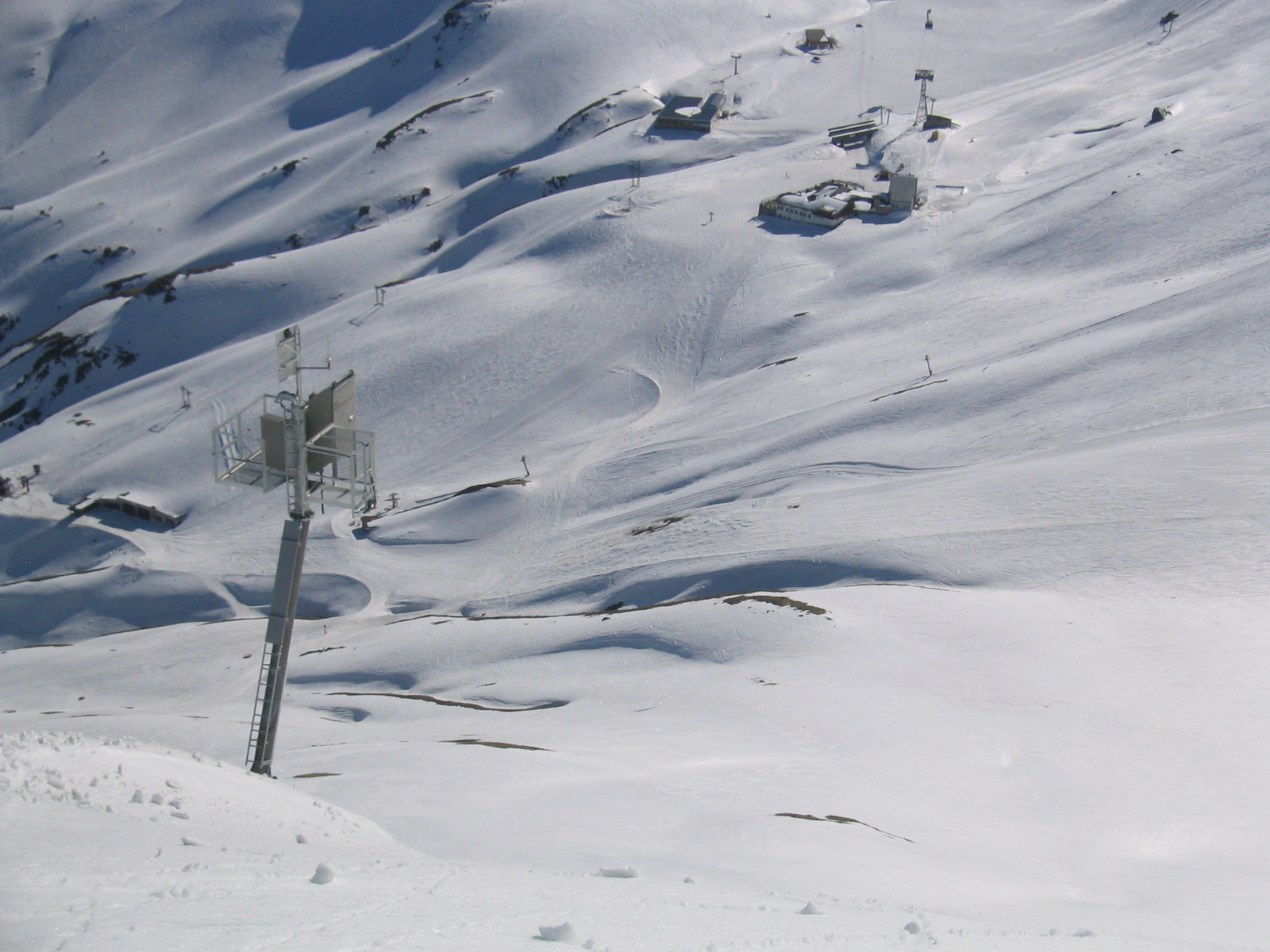 Warum und wie werden Lawinen gesprengt? - WSL-Junior